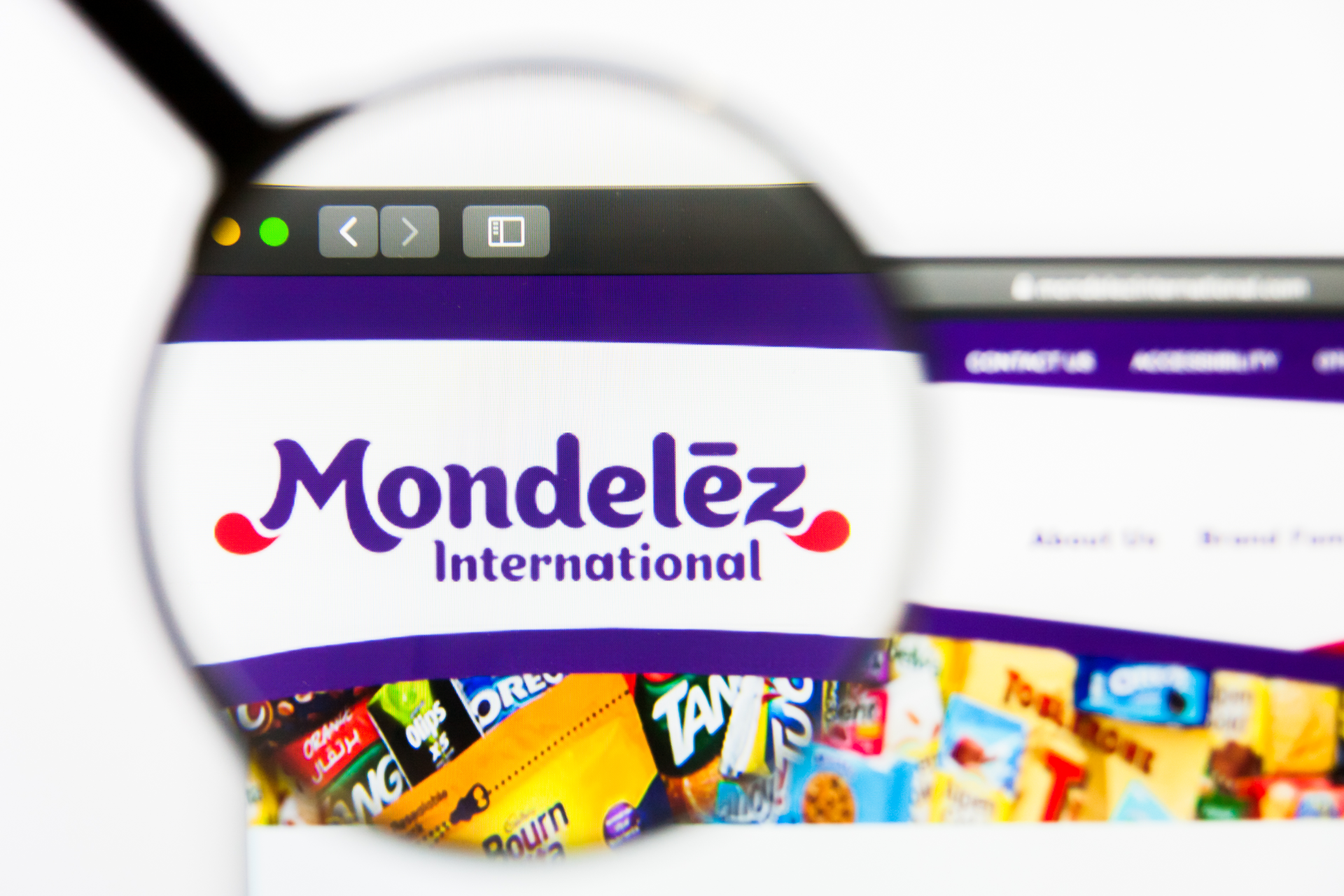 Mondelez Joins General Mills in Taking a Pause From Twitter | Food ...