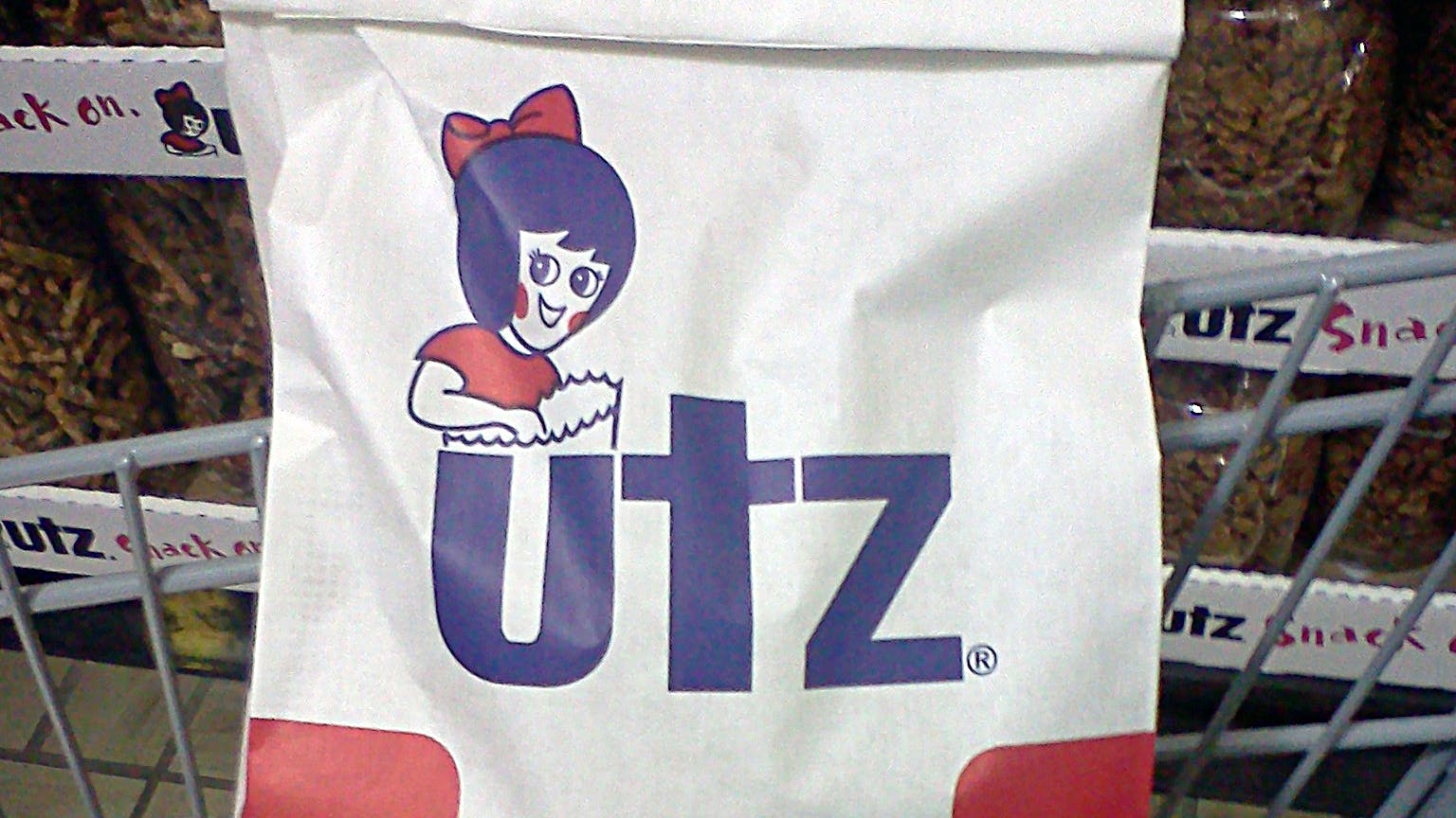 Utz Brands Targets Distribution Expansion, Automation for Growth | Food ...