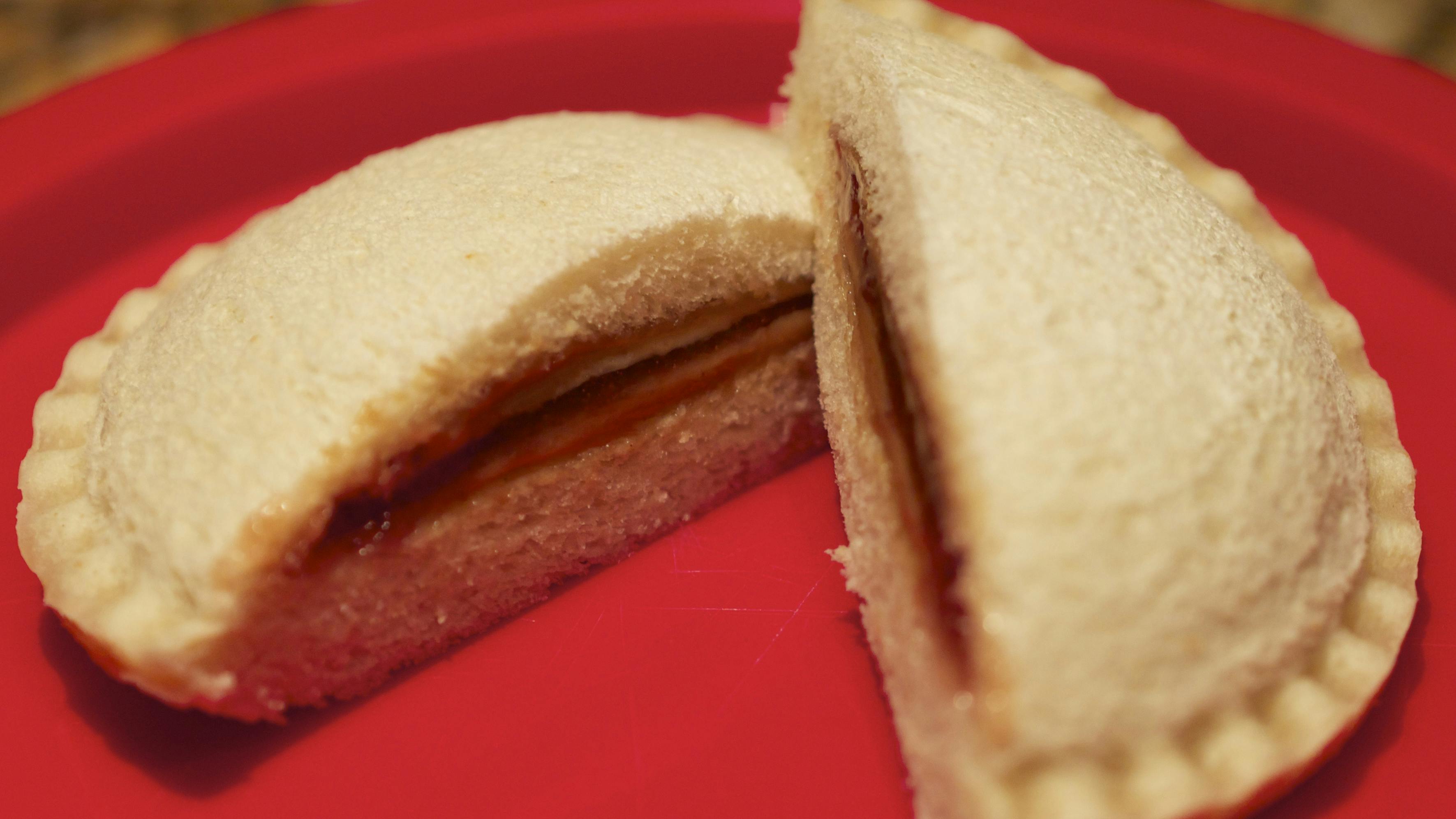 J.M. Smucker’s New McCalla, Alabama, Uncrustables Plant Opens | Food ...